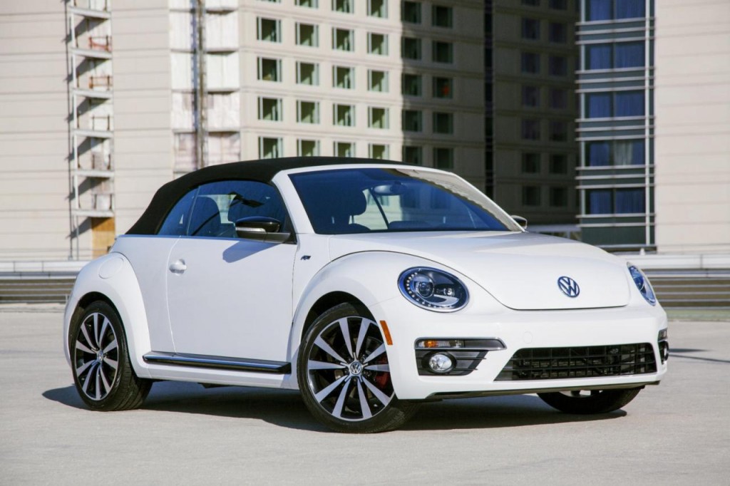 Volkswagen unveils new Beetle Convertible R-Line in the U.S. - Ultimate ...